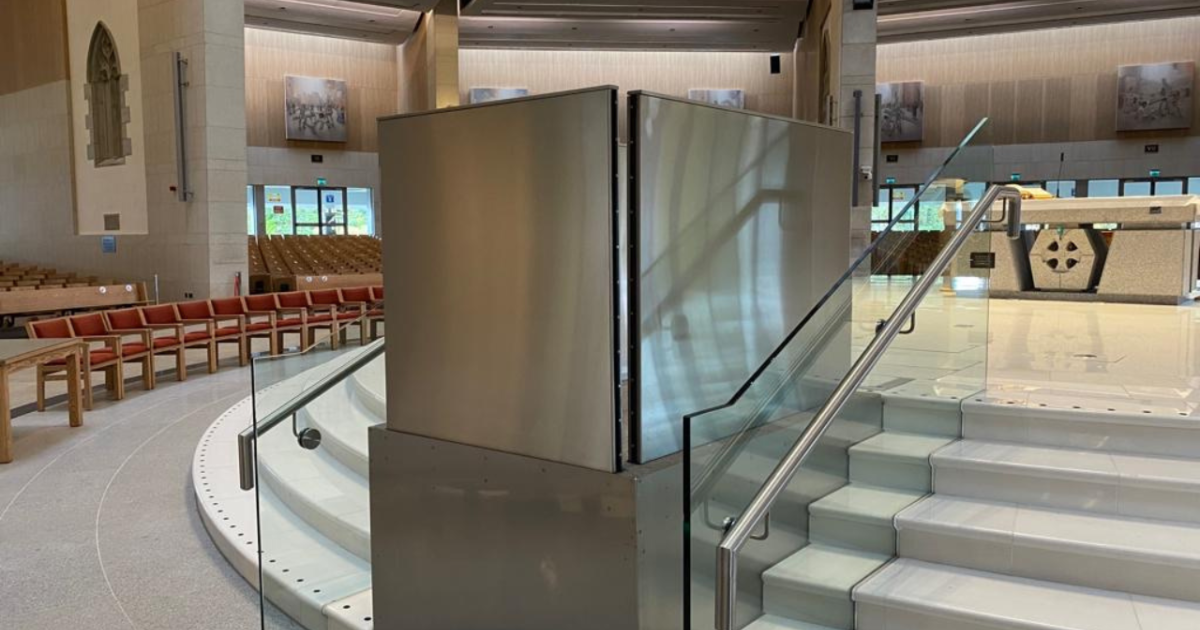 Sesame bespoke platform lift with retracting steps